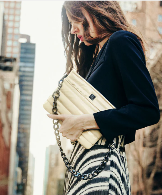 Think Rolyn Downtown Crossbody – Carla Shoes and Accessories